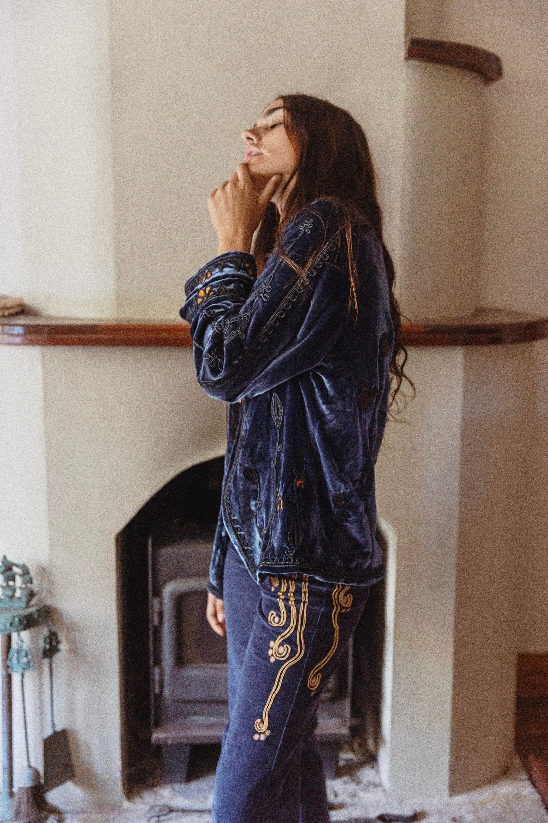 Midnight in the Garden Jacket ~ Navy blue / black – Golden Brown The Label
