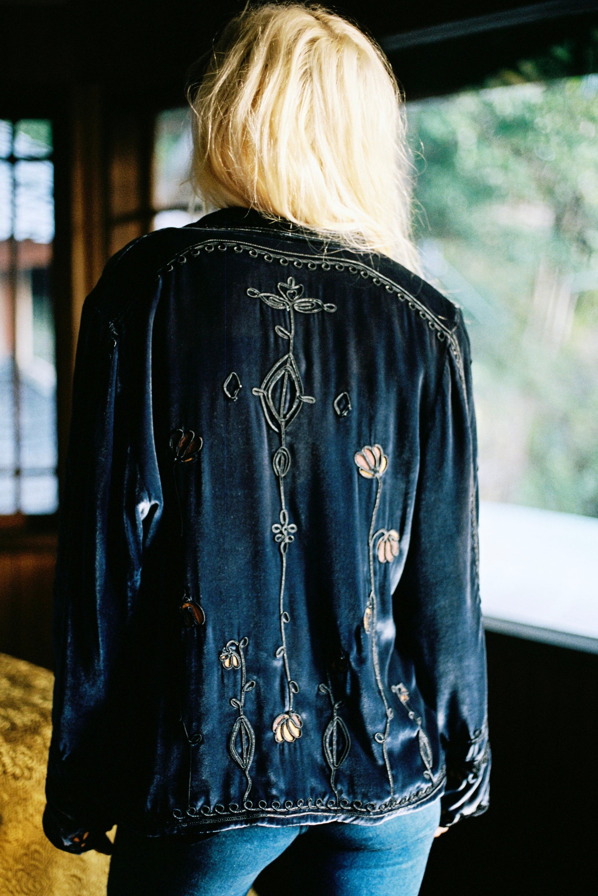 Midnight in the Garden Jacket ~ Navy blue / black – Golden Brown The Label